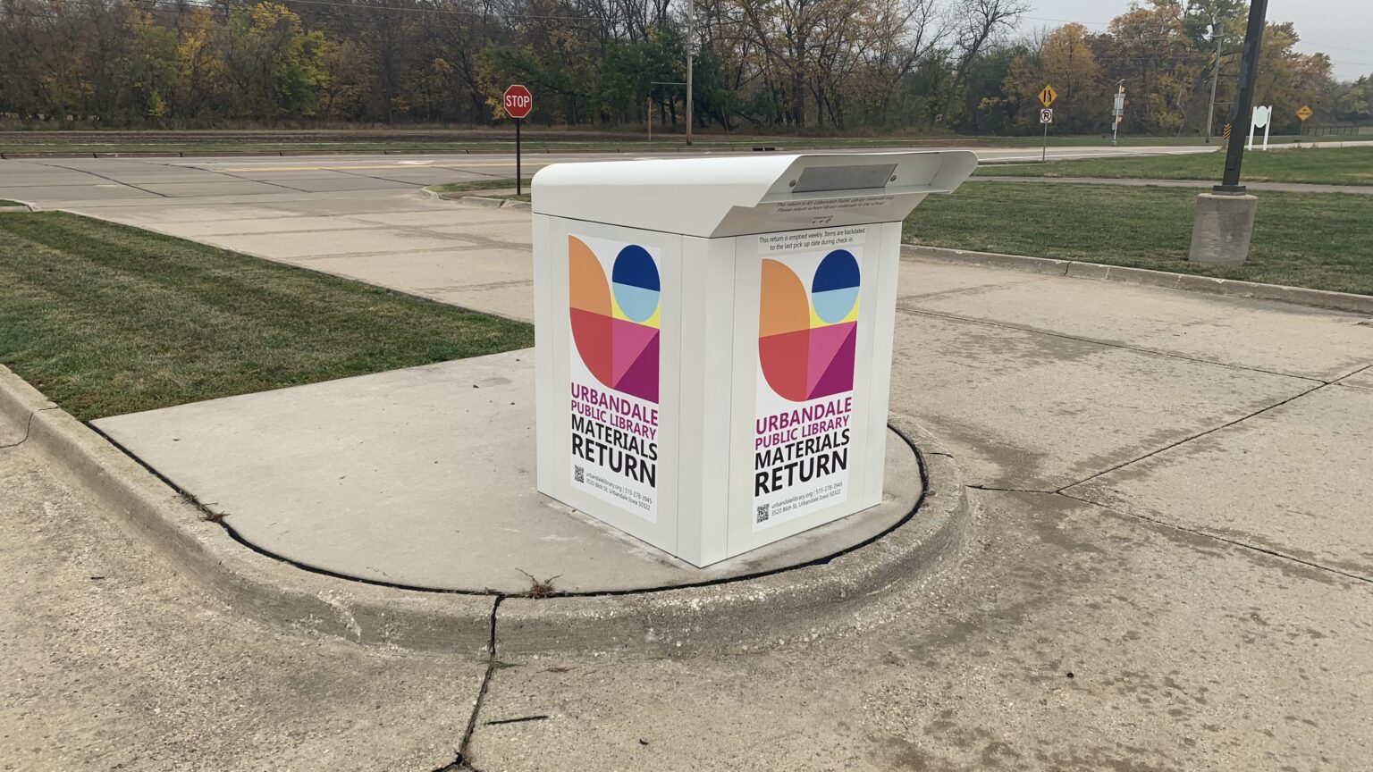 Off-Site Book Return | Urbandale Public Library